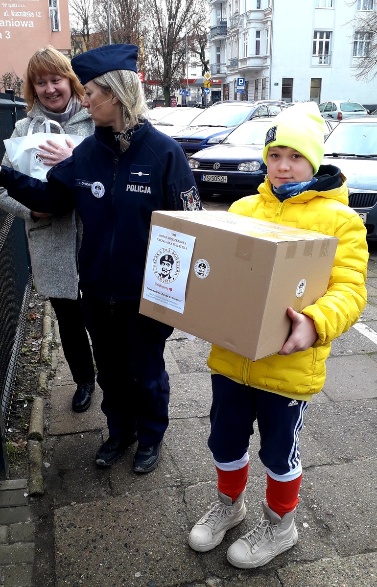 FINAŁ XIII „BOŻONARODZENIOWEJ PACZKI DLA BOHATERA” - Aktualności ...